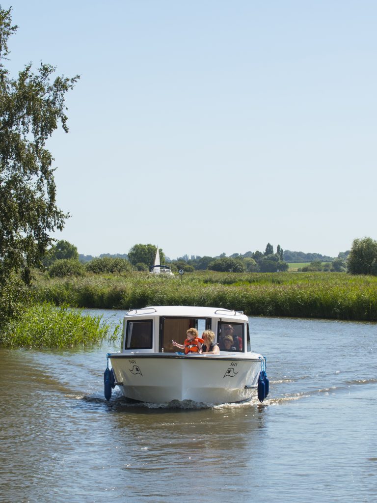 Hire Adventuring Light | Herbert Woods Boat Rental