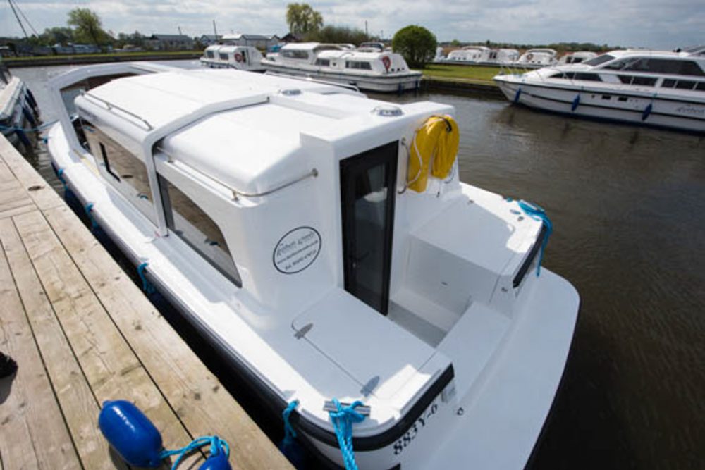 Hire Adventuring Light | Herbert Woods Boat Rental