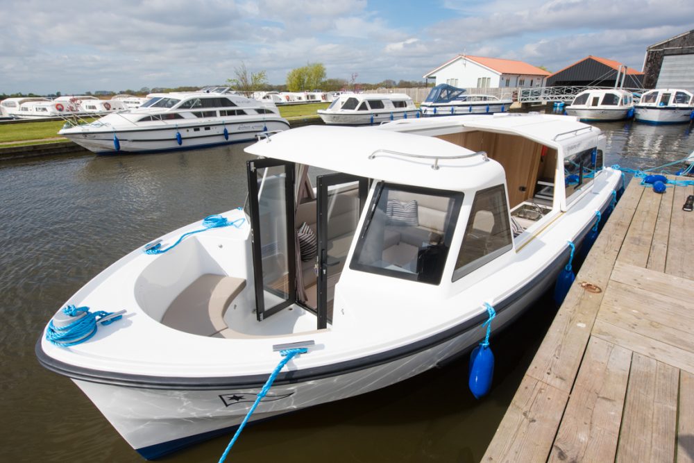 Hire Adventuring Light | Herbert Woods Boat Rental