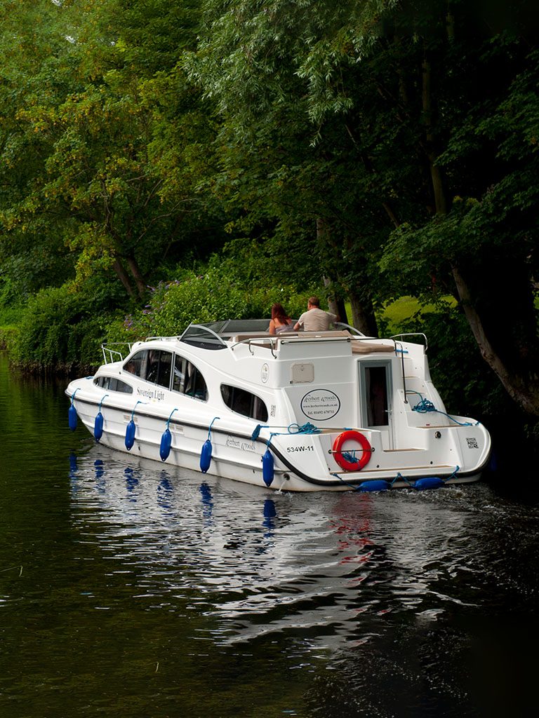 Hire Sovereign Light | Herbert Woods Boat Rental