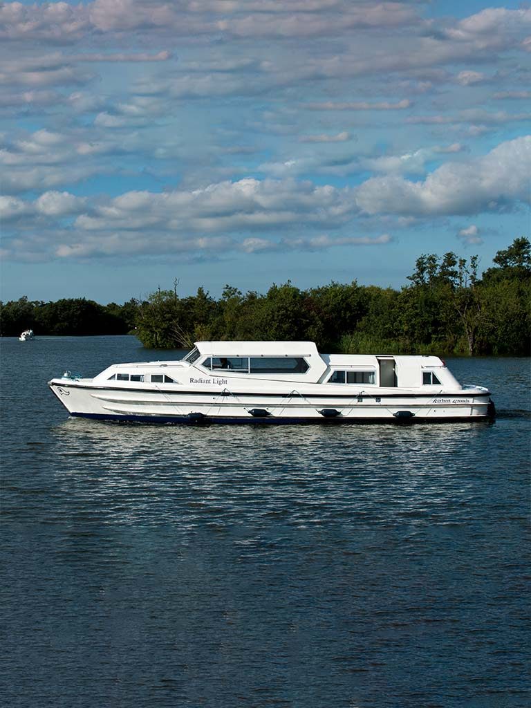 Hire Radiant Light | Herbert Woods Boat Rental