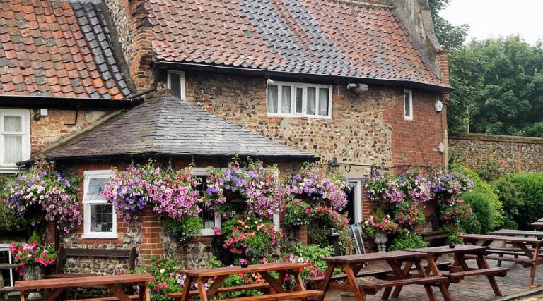 Norwich Pub, Bar & Club Guide: A-Z | Herbert Woods