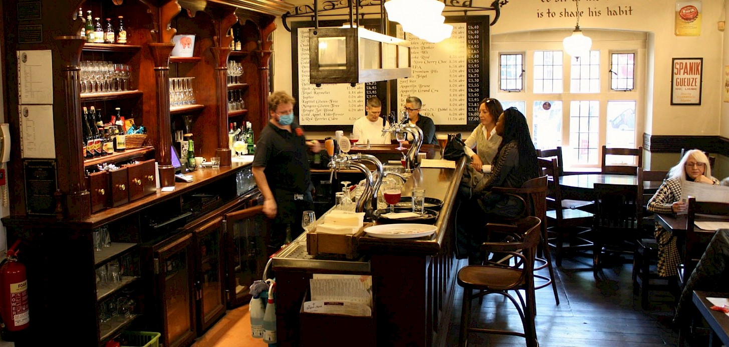 Norwich Pub, Bar & Club Guide: A-Z | Herbert Woods