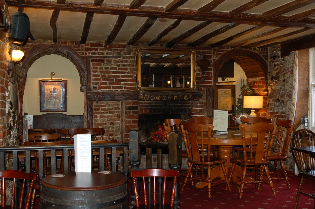 Norwich Pub, Bar & Club Guide: A-Z | Herbert Woods