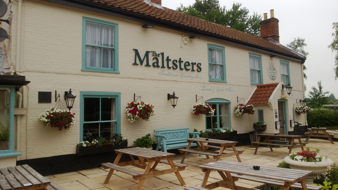 Best Pubs on the Norfolk Broads - Herbert Woods