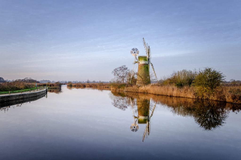 10 Reasons to Choose a Boating Holiday in Norfolk | Herbert Woods